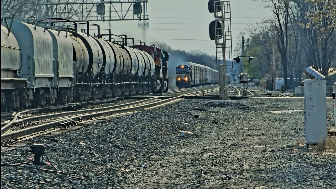 CSX/KCS meet a Norfolk Southern Stack Train & Sunday Morning Amtraks. 4 ...