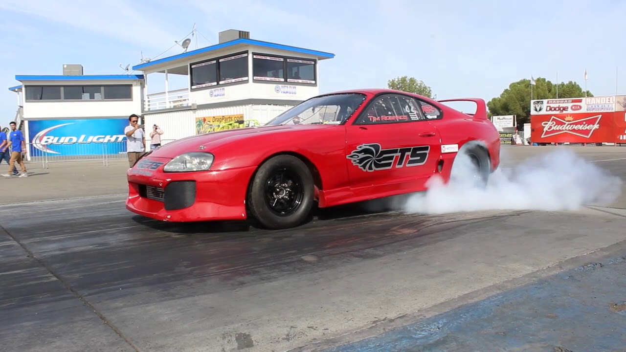Extreme Turbo Systems Supra at Import Face Off - YouTube