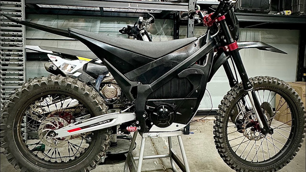 Arctic Leopard EX800 - YouTube