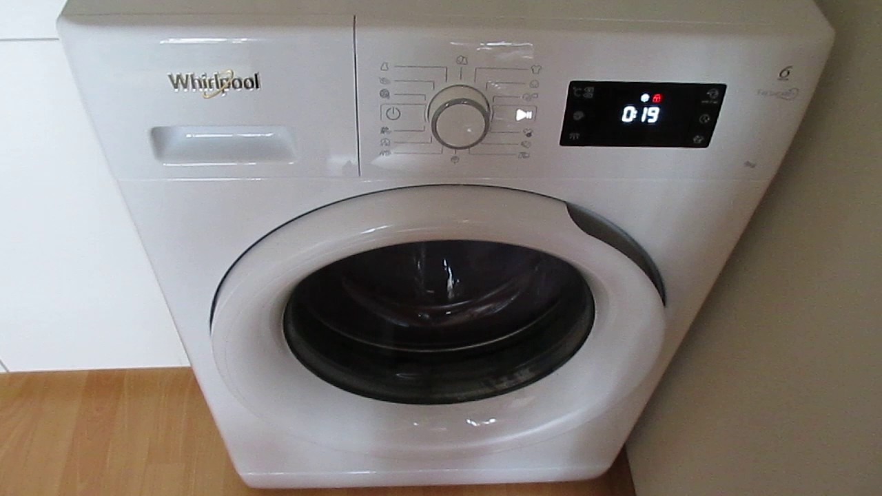 Pračka Whirlpool FWG91484W EU v akci (RECENZE) - YouTube