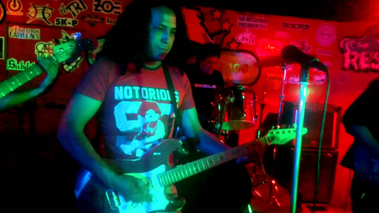 Caneza Band - Gotas rojas - YouTube