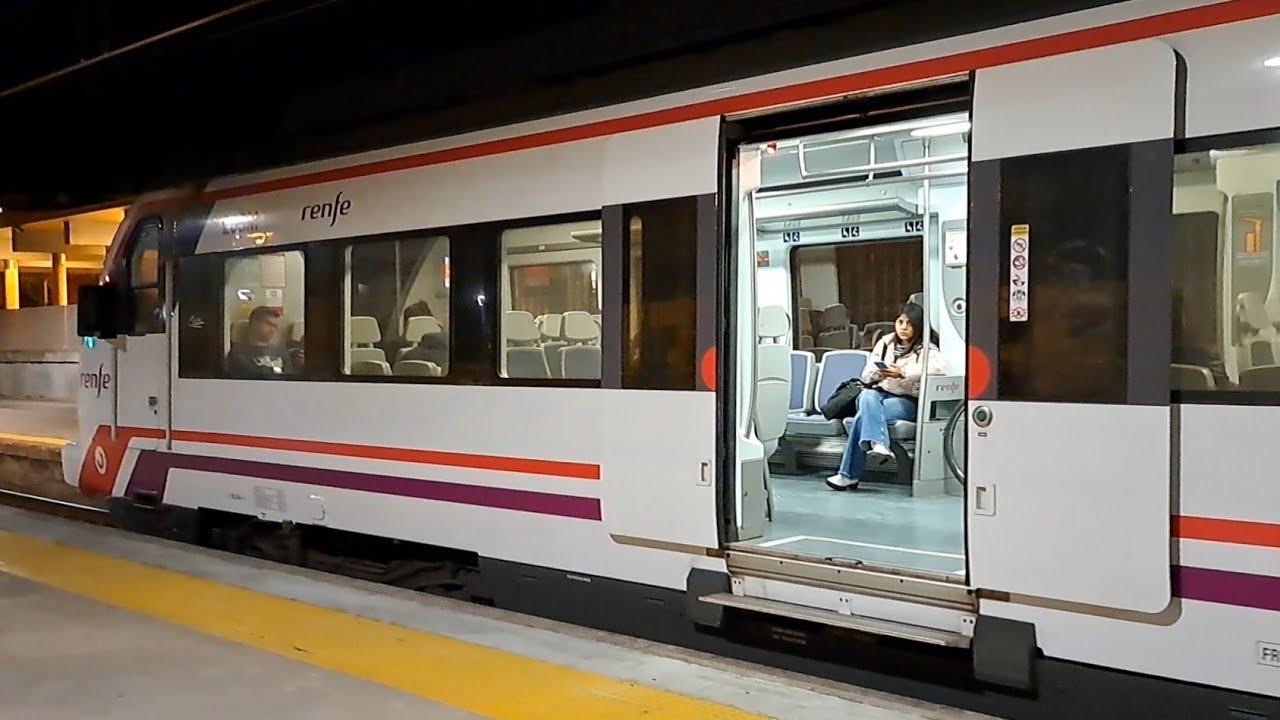 Civia de Alstom cerrando puertas como Civia de CAF - RENFE Cercanías ...