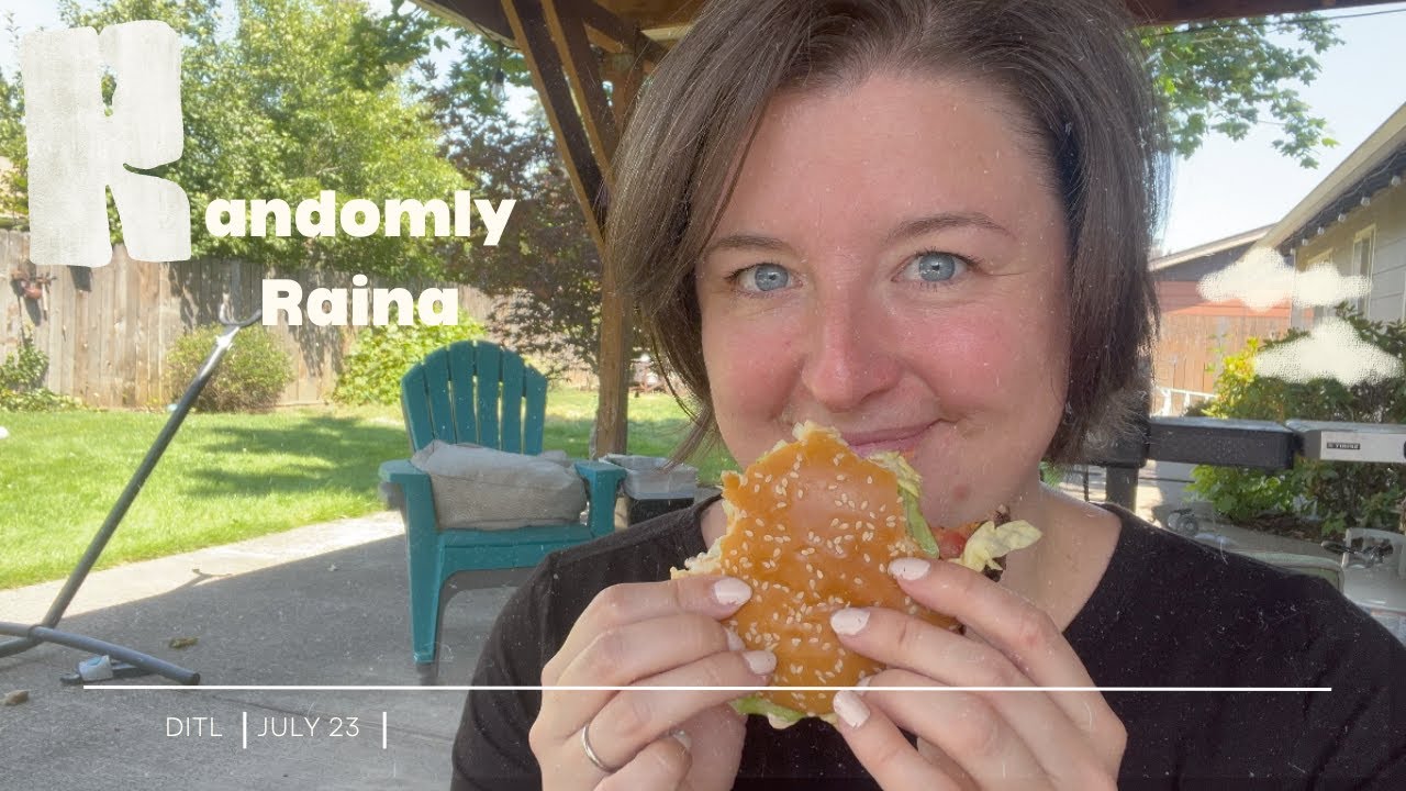 Goodwill Haul & Mcd Review BLT Burger DITL style - YouTube