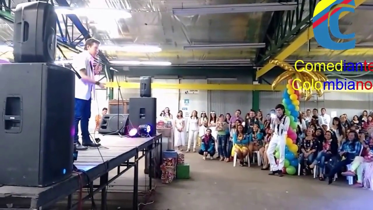 Mezclando en vivo l Chester comediante sabados felices - YouTube