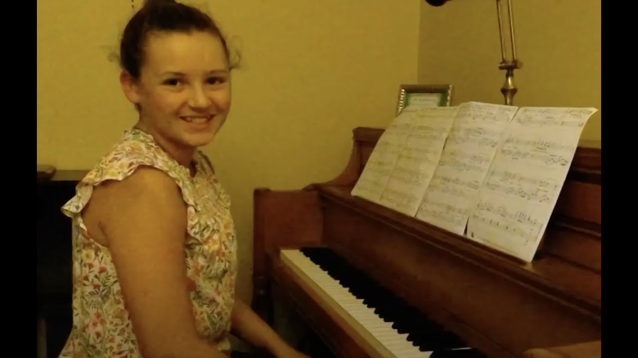 Sara Heiser plays "The Greatest Love of All" - YouTube