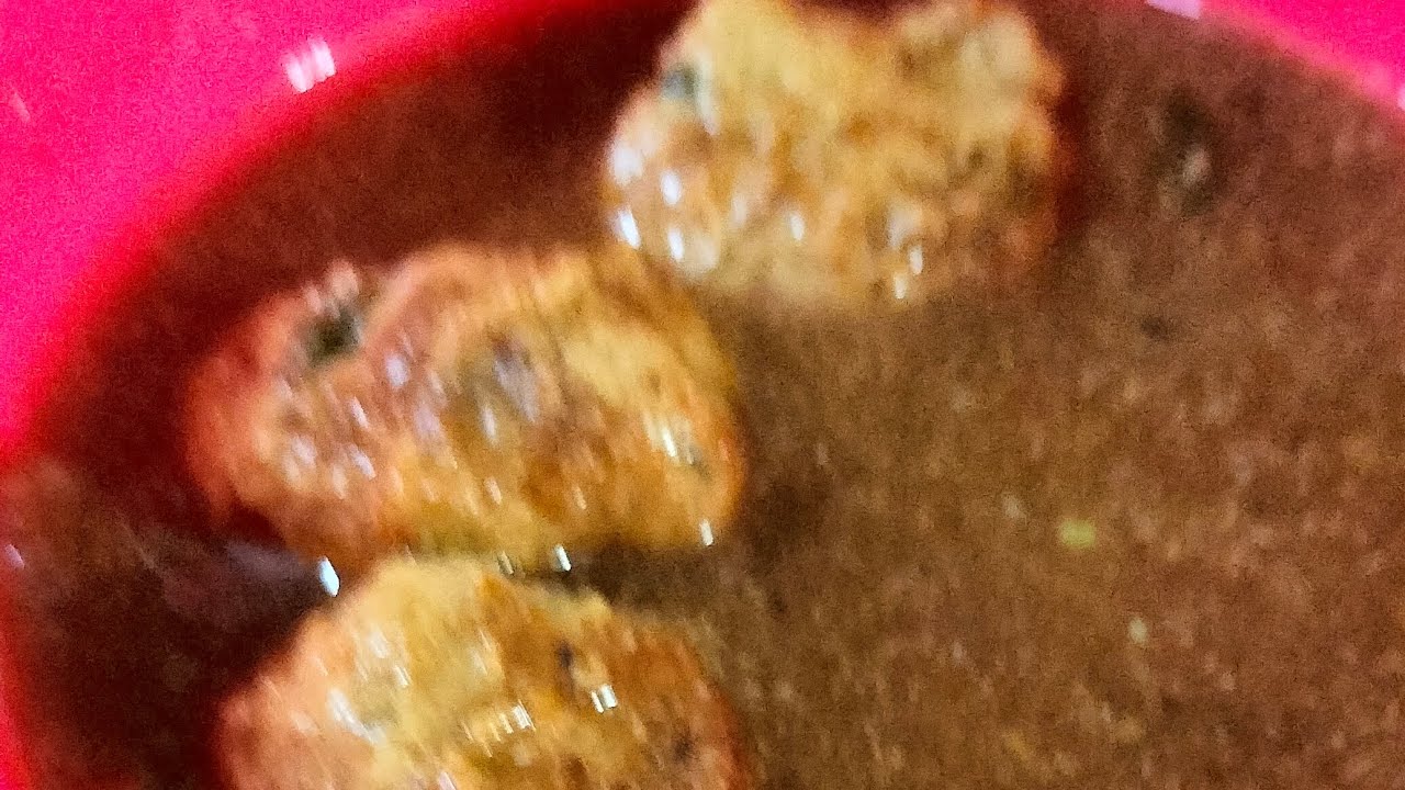 How to make khulte ka kutt aur kufte - YouTube
