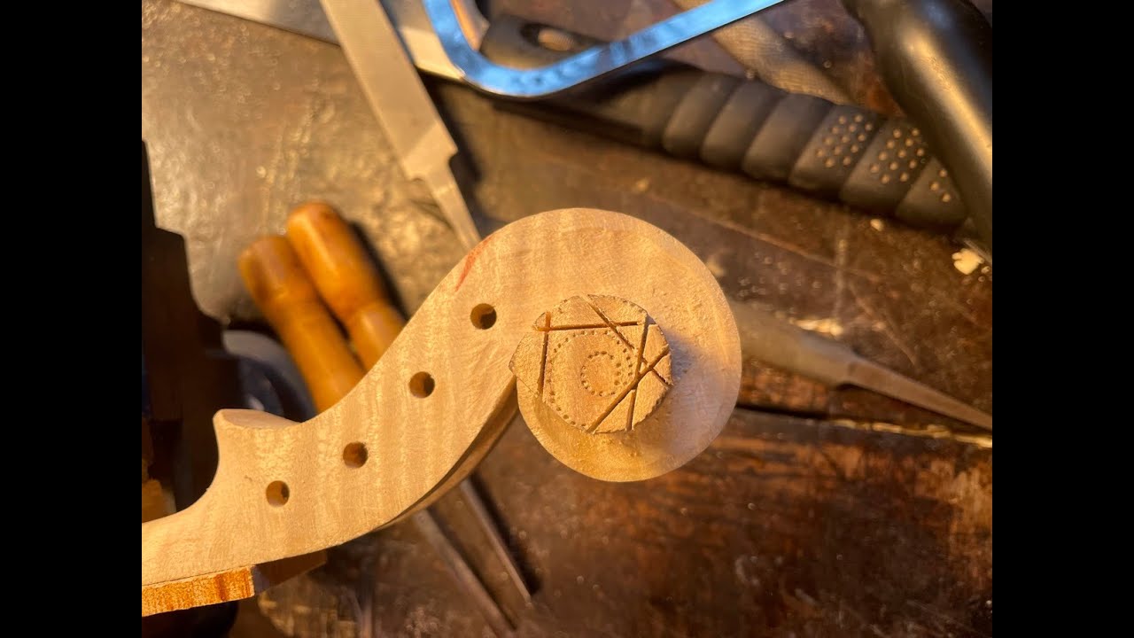 making a scroll - YouTube