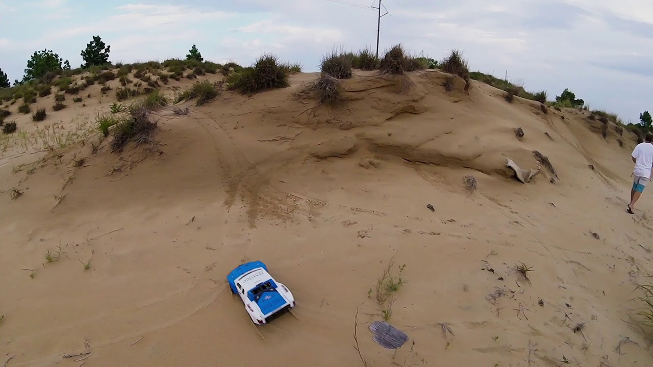 Axial Trophy and Hobao SC10 - Summer Dune Bash - YouTube