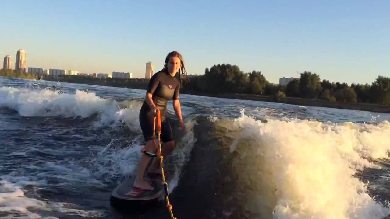 Elena wake surf 1 - YouTube