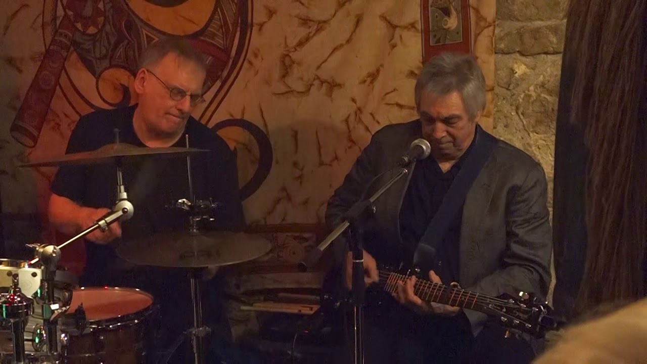 Pete Harris with the Bob Pearce Blues Band - YouTube