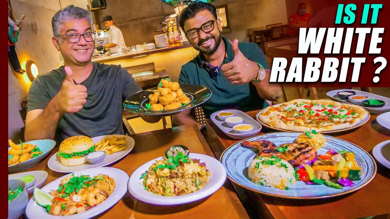 সি-ফুড পিজা! এটা কেমনে সম্ভব 😮| White Rabbit - Best Seafood Pizza ...