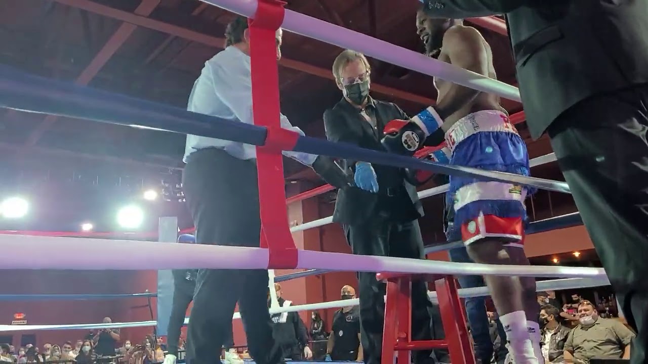 Emmanuel Austin derrota por KO en el primer rounda a Pactrick Pierre en ...