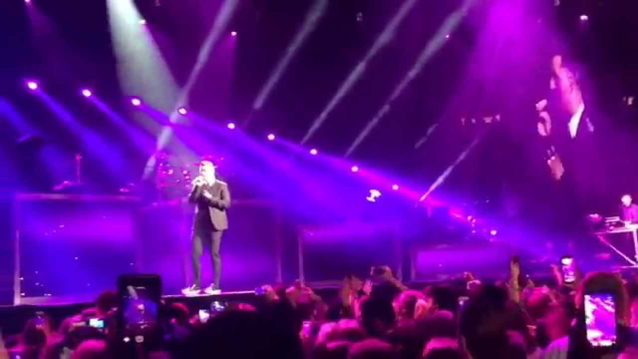 Sam Smith "Latch" with Disclosure at Madison Square Garden - YouTube