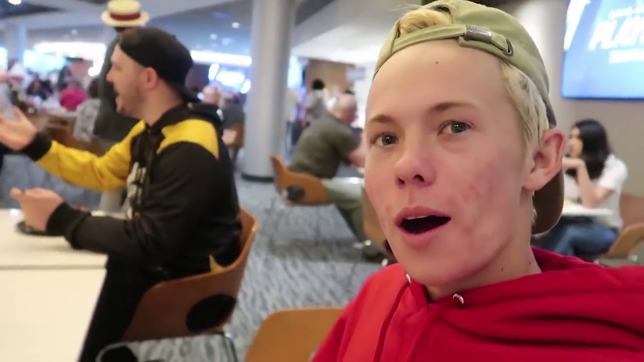 Playing FORTNITE in an NBA PLAYOFF ARENA!! CROWD GOES WILD - YouTube