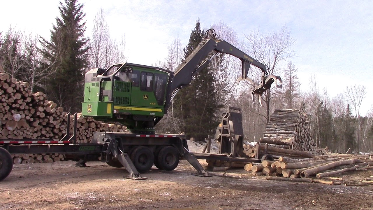 2018 John Deere 437E Self Propelled Slasher/Loader - YouTube