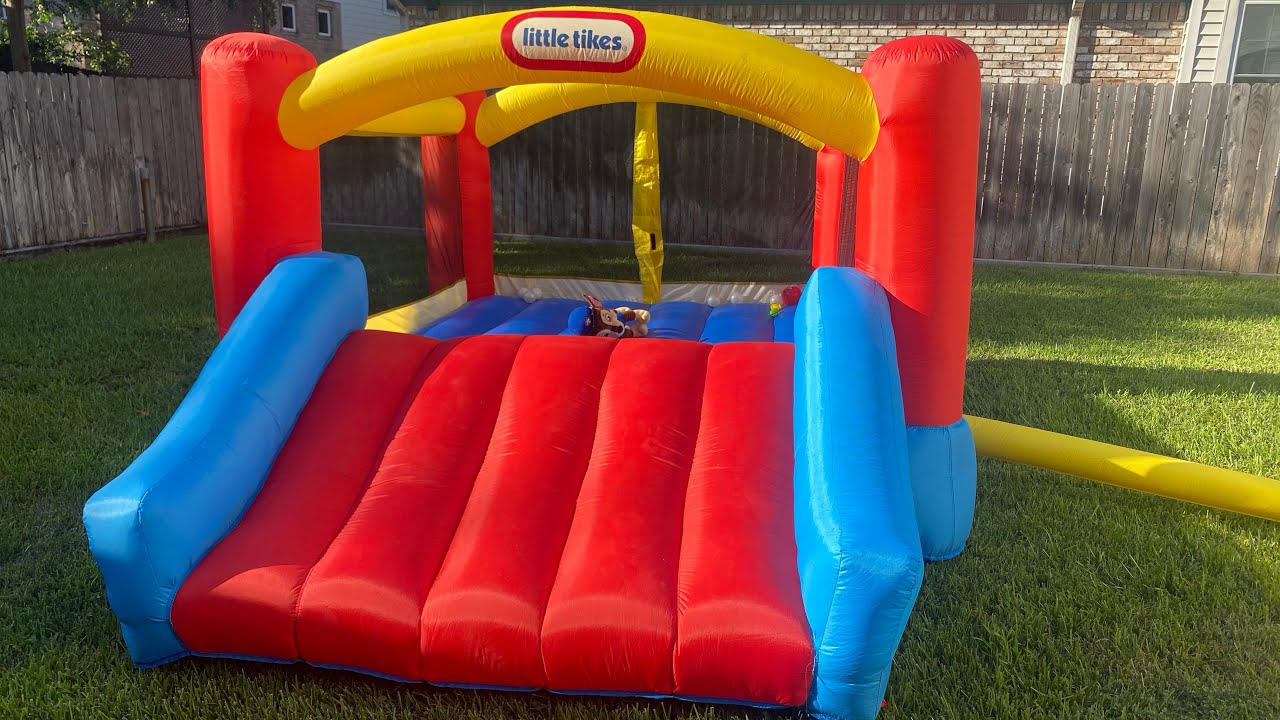 Little Tikes Jump 'n Slide Dry Bouncer Review. Bounce House Fun Kids ...