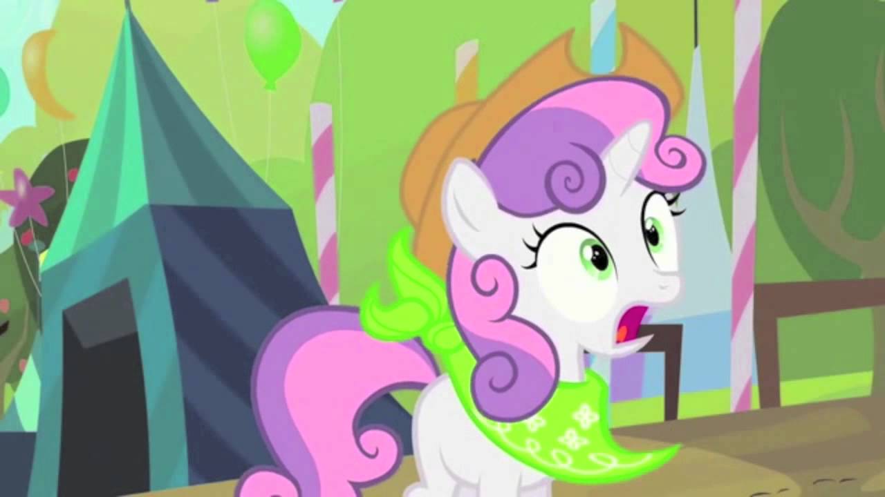 Sweetie Bot Does the Electric Slide - YouTube