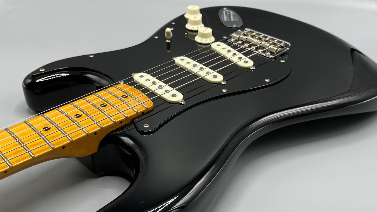 Fender David Gilmour Signature Black Strat NOS Unboxing and Tone Test ...