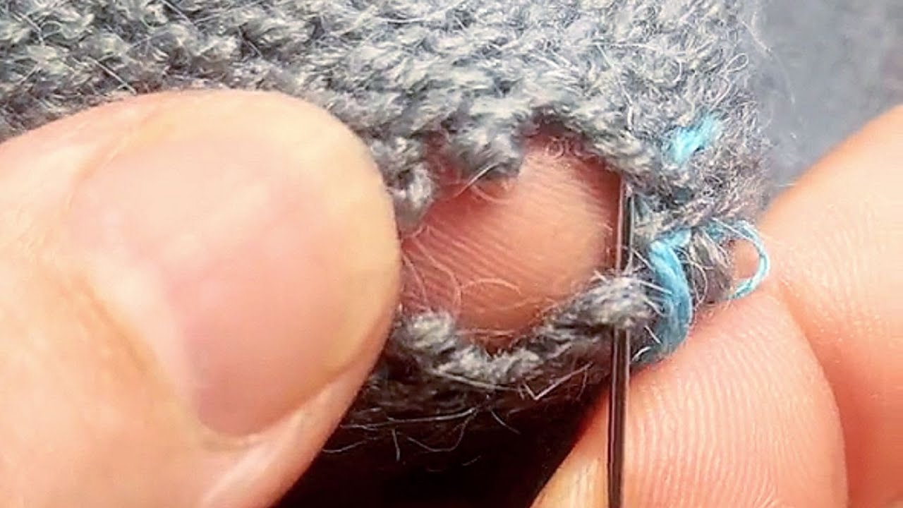 How to Mend Holes in a Knitted Sweater With Just a Sewing Needle - YouTube
