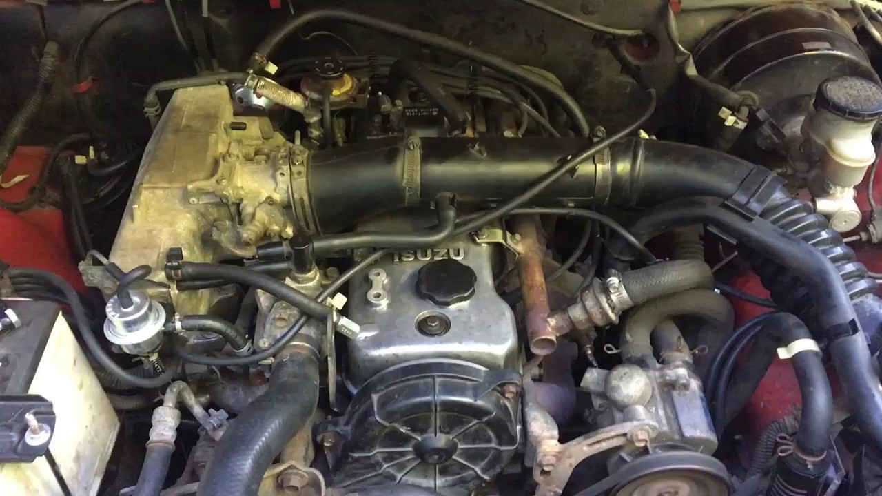 4ZE1 Trooper Engine Running, Parked - YouTube