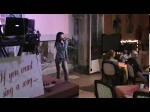 Maria Mester singing in Italy karaoke bar - YouTube