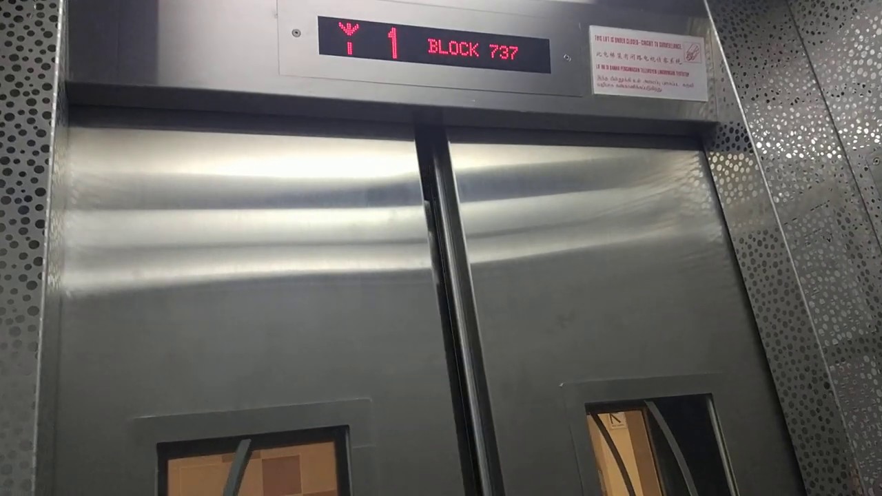 Block 737 Tampines Fujitec Elevator Lift B - YouTube