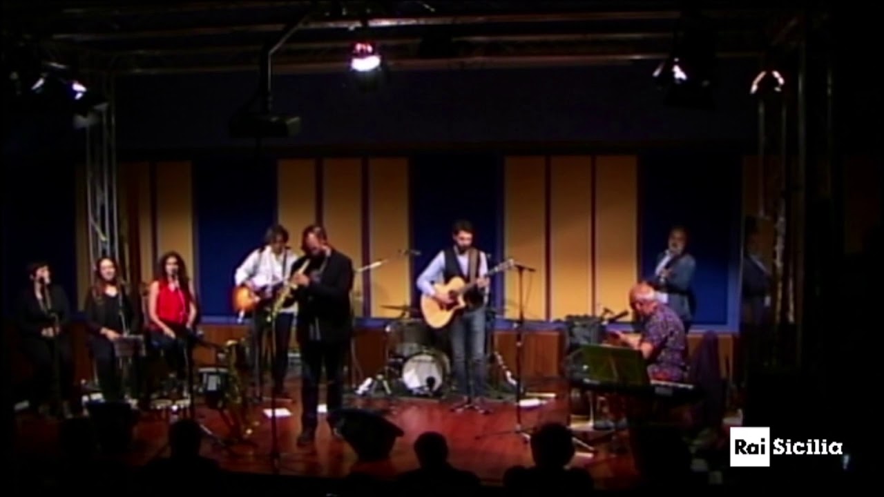 Vulcano Blu - YouTube