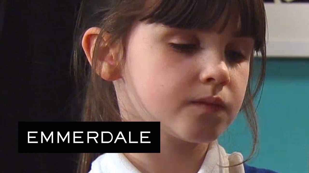 Emmerdale - April Furiously Calls Carly a Liar - YouTube