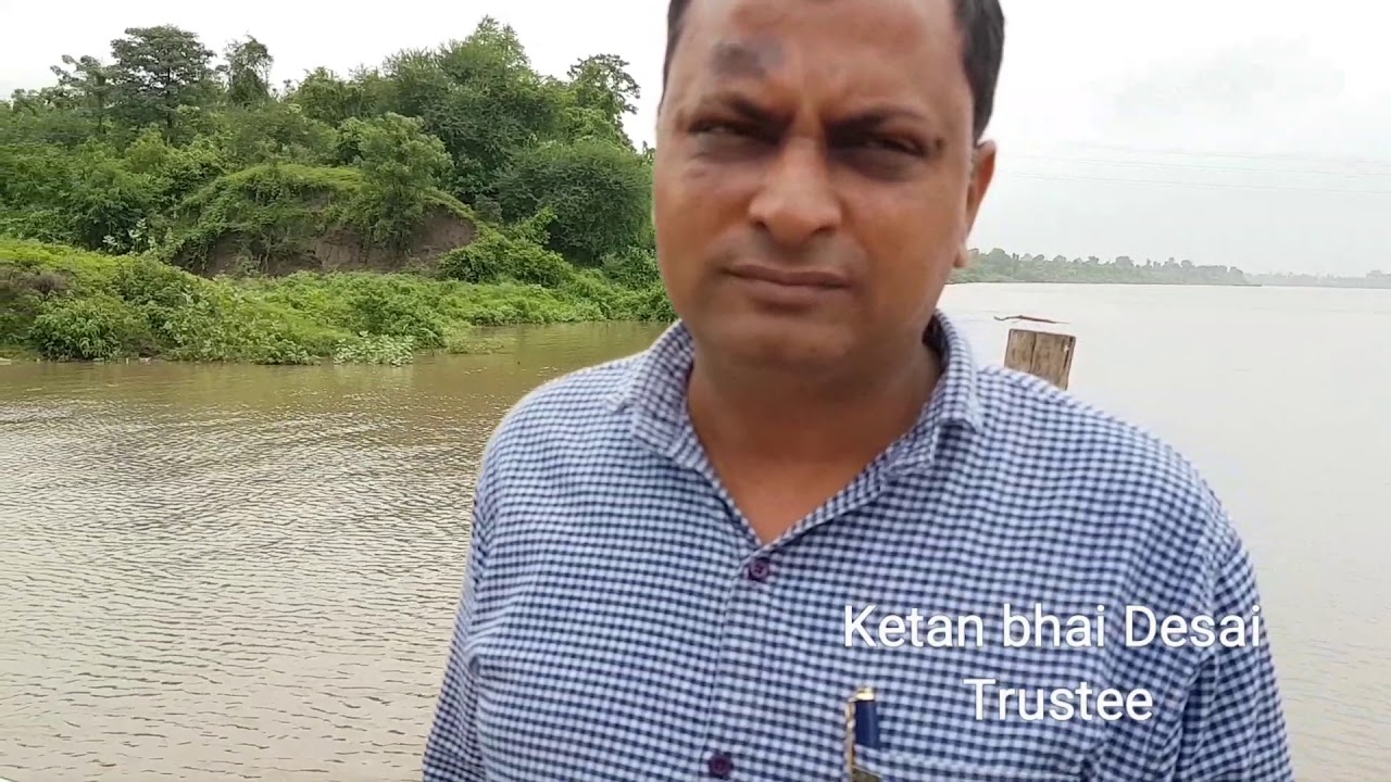 Galteshwar Mahadev Temple Tapi river water level at Galteshwar Mahadev ...