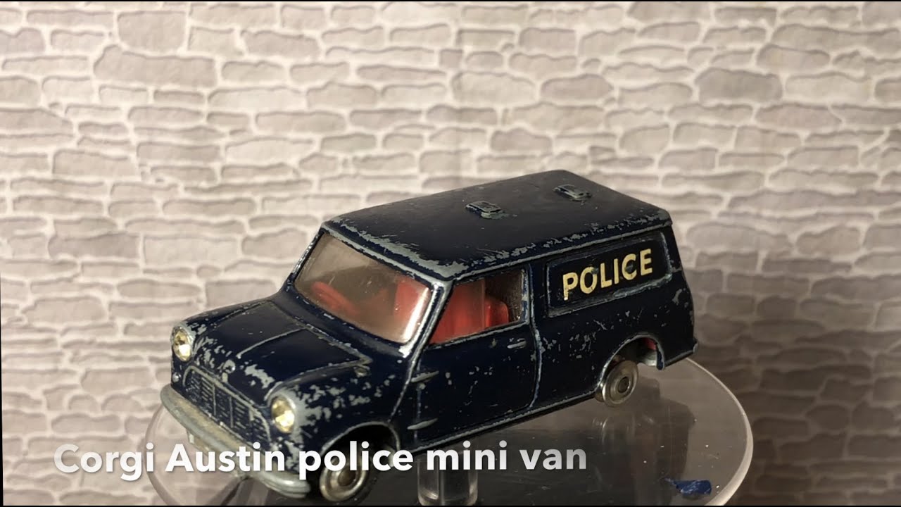 corgi police mini van - YouTube