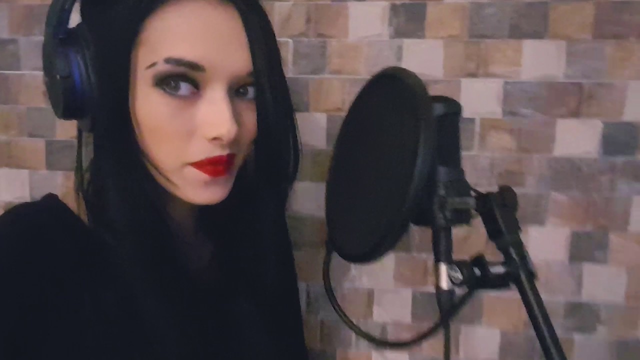 Resident Evil 7 - Go Tell Aunt Rhody - Cover By Ren Cricher - YouTube