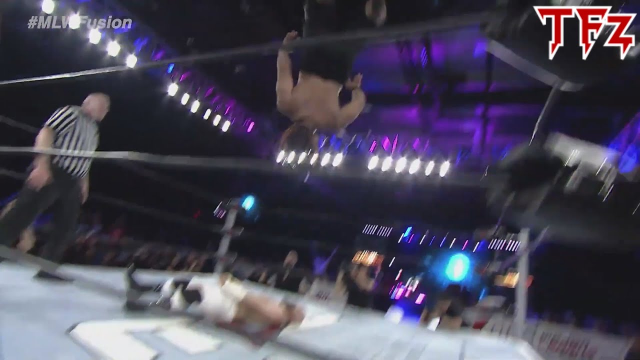Jacob Fatu's Mighty Moonsault - YouTube
