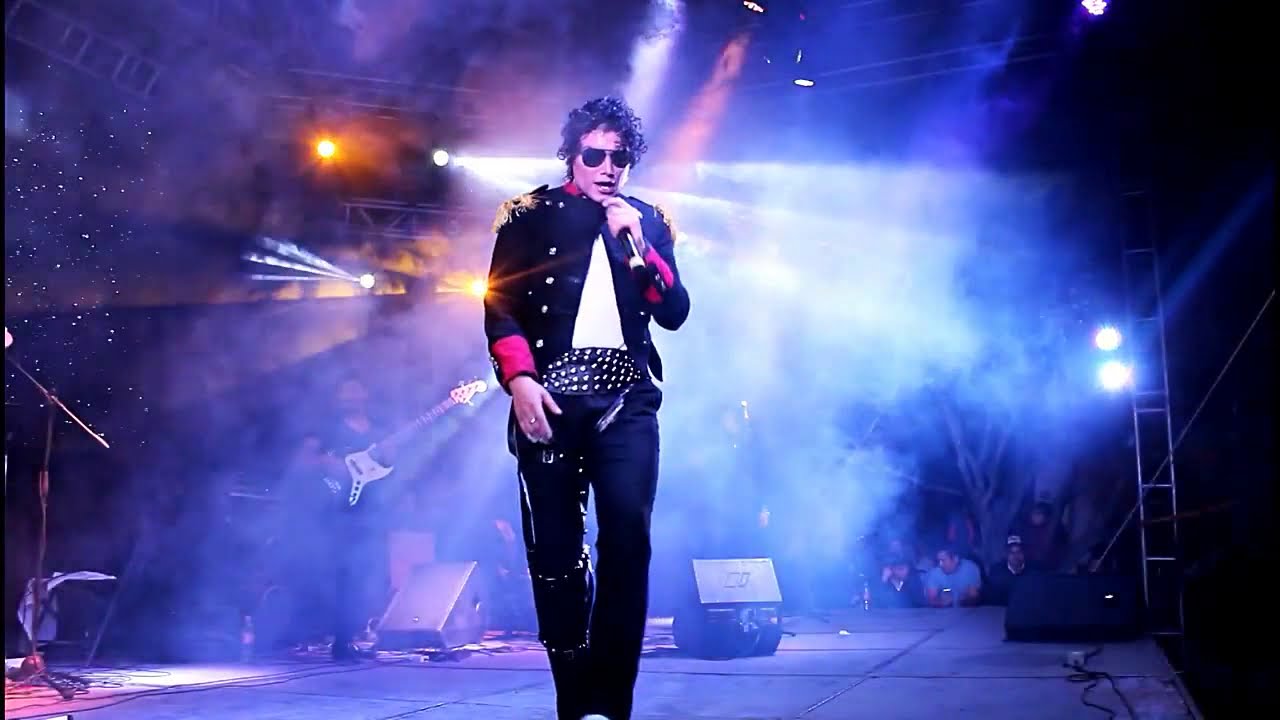 MICHAEL JACKSON LIVE EXPERIENCE - YouTube