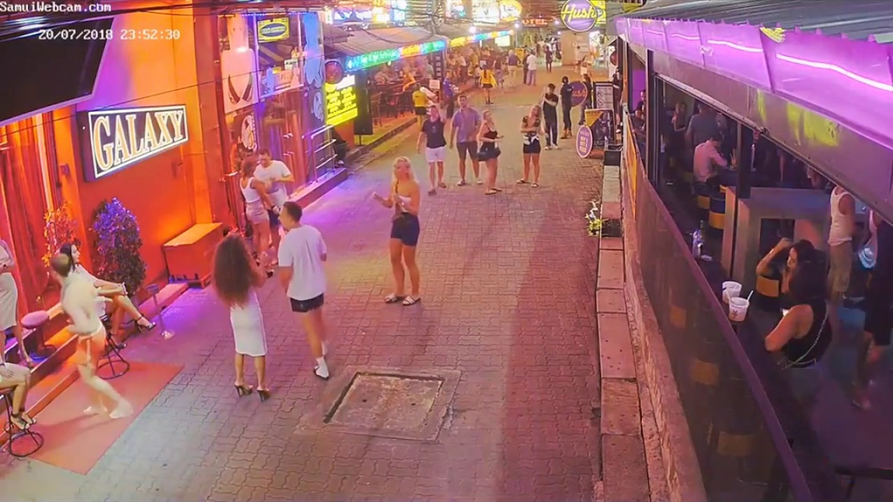 Don't look at them | Galaxy Koh Samui - YouTube