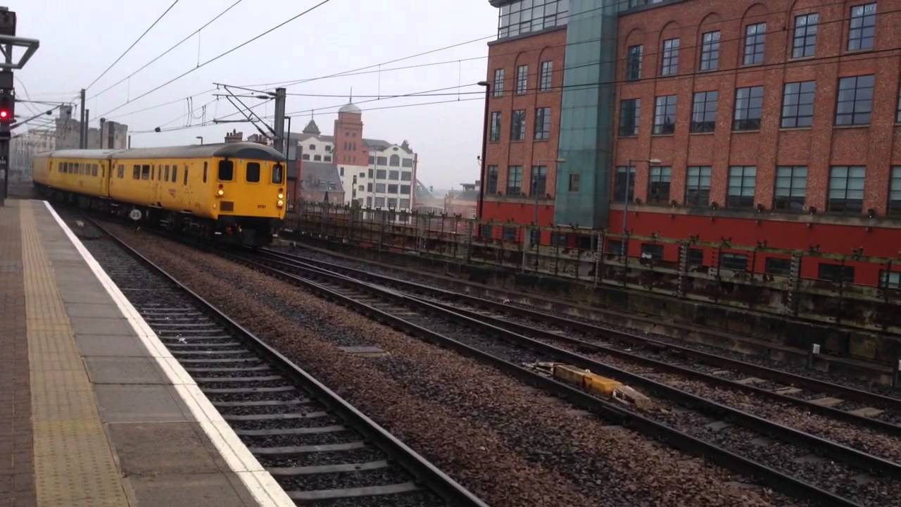 DBSO 9701 and Class 37 37688 on test train Newcastle 13/02/ - YouTube