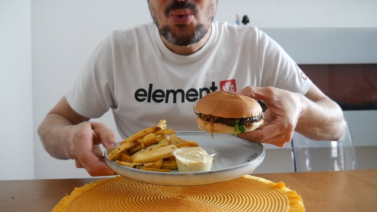 ASMR *SAVAGE* Eating Sounds – Burger and Truffle Fries - YouTube