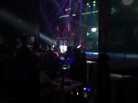 Mixx Club Beylikdüzü Gogo Dance