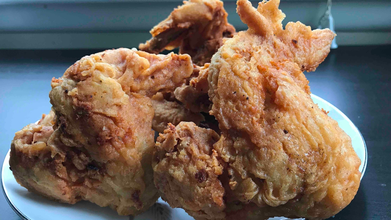 SUPER CRISPY FRIED CHICKEN PANO LUTUIN | AYAW MAG PAPUNTA NG KAKLASE SA ...