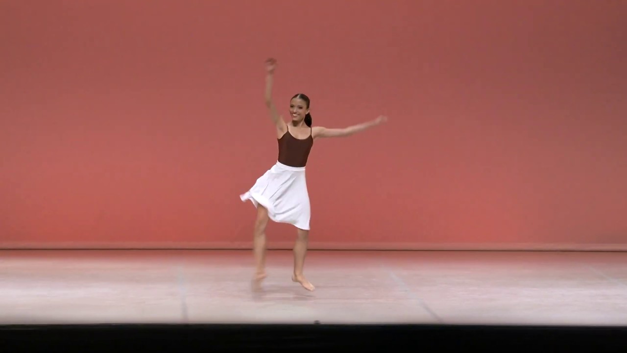 Rachel Quintão, 105 – Prix de Lausanne 2020 – Contemporary - YouTube