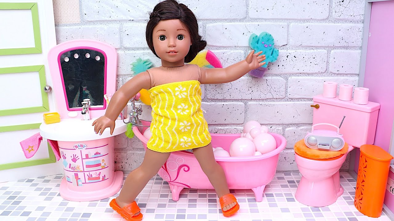 Baby Doll Morning Routine with Bubble Bath! Play Toys good habits for ...