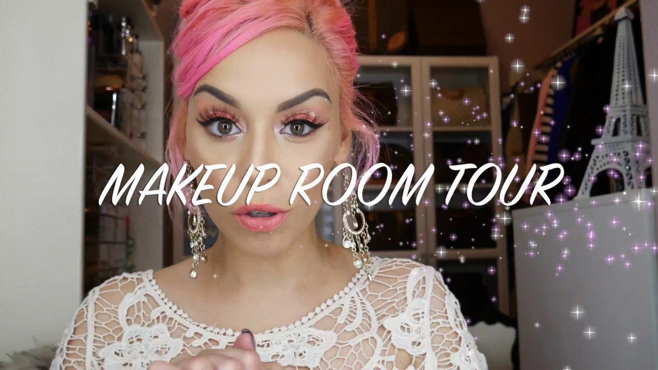 MAKEUP ROOM TOUR - YouTube