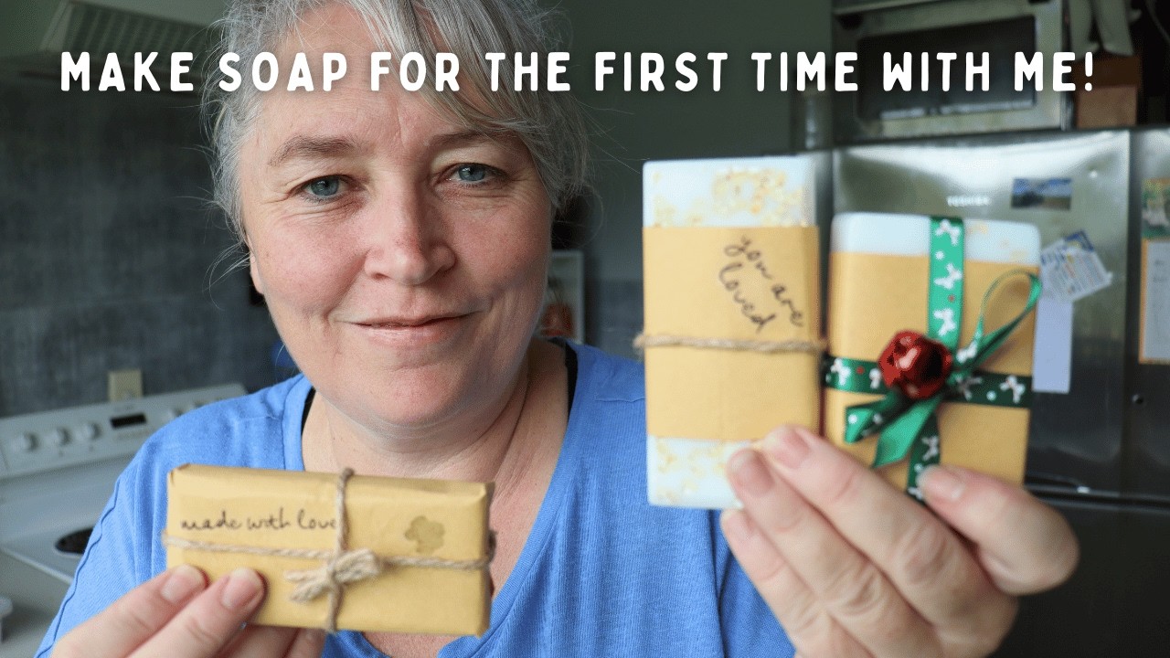 Are Soap Kits WORTH it ? | Making SOAP for the first TIME! - YouTube