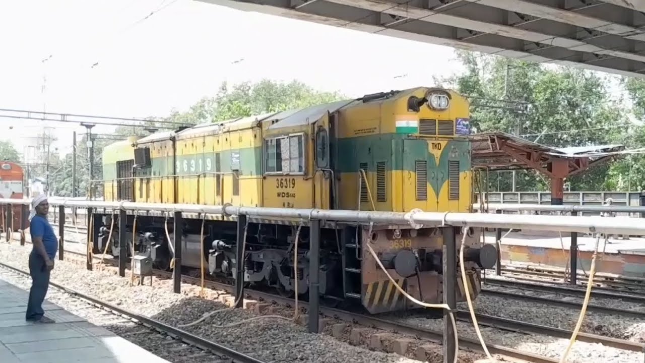 1975 Model Shunting Engine 🔥WDS 6 AD | Indian Railways - YouTube