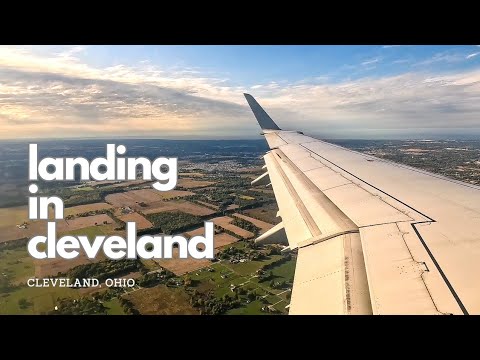 Landing in Cleveland Hopkins International Airport (CLE) - YouTube