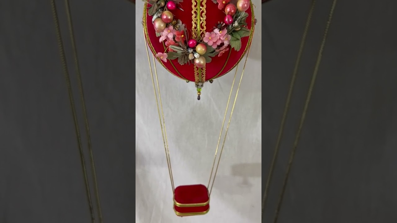 Hot Air Balloon Music Box Vintage 1960s Plays Fly Me to the Moon - YouTube