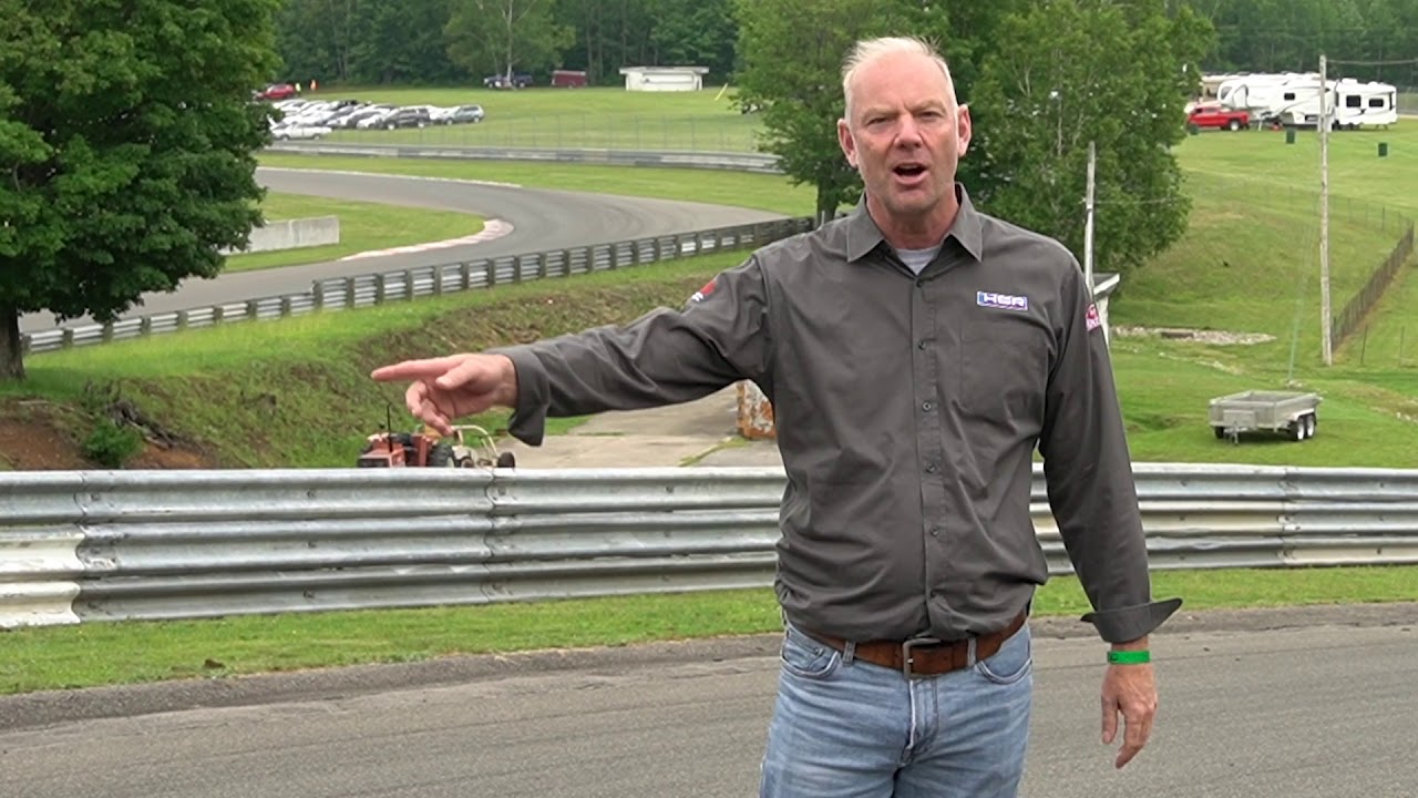 David Hinton's favorite corner at Mont Tremblant - YouTube