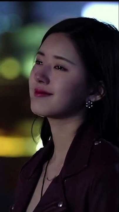 girls life is'nt easy - YouTube