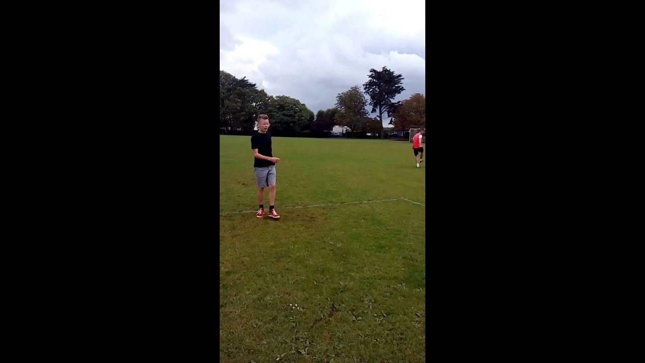 Archie Waldock Recieving - YouTube