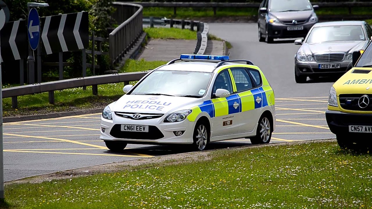 Gwent Police Chepstow response vehicle - YouTube