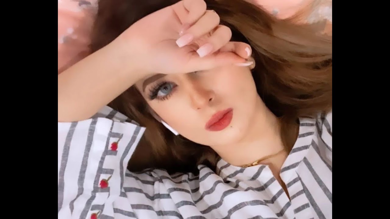 Eye Lash Extensions at Zarpash Beauty Clinic - YouTube